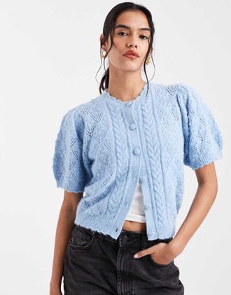Levi's Kurz&auml;rmlige Pointelle-Strickjacke in Babyblau