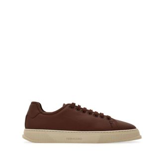 Ferragamo Homme, Chaussures, Brun, Taille: 38 1/2 EU Baskets basses en cuir marron