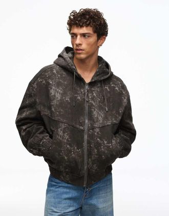 Bershka veste &agrave; capuche imprim&eacute; all-over gris d&eacute;lav&eacute;