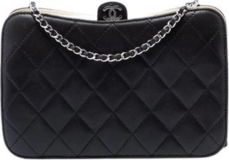 Chanel Sac bandouli&egrave;re matelass&eacute; en cuir dagneau Pre-owned - Femme - Pre-owned - Noir - Taille: ONE Size