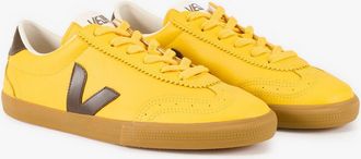 Veja Baskets Volley en cuir grain&eacute;