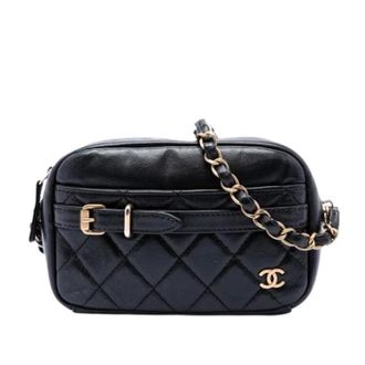 Chanel Sac bandouli&egrave;re matelass&eacute; en cuir dagneau pr&eacute;-poss&eacute;d&eacute; - Femme - Pre-owned - Noir - Taille: ONE Size