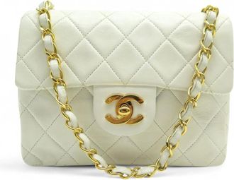 Chanel Crossbody Bags - VINTAGE CHANEL MINI TIMELESS QUADRATISCHER HANDTAS - Gr. unisize - in Wei&szlig; - f&uuml;r Damen