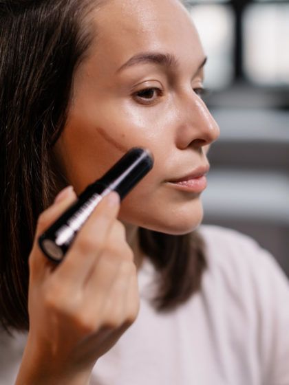 Mit diesen Beauty Tipps kannst du deine Gesichtsform optimieren