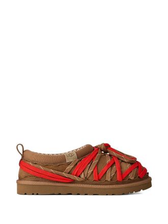 UGG Pantoufles en dentelle Tasman