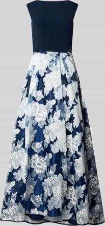 Christian Berg Cocktail Abendkleid mit r&uuml;ckseitigem V-Ausschnitt
