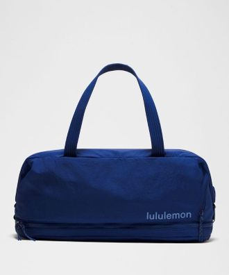 lululemon 3-in-1 Gym Duffle Bag 30 L - Gr&ouml;&szlig;e 30 l in Clubhouse Blue/Prep Blue/Graphite Grey