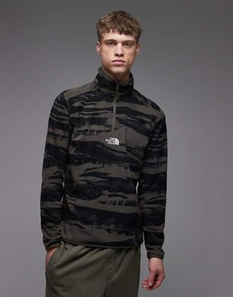 The North Face Glacier - Sweatshirt mit Logostickerei, kurzem Rei&szlig;verschluss und Military-Muster-Gr&uuml;n