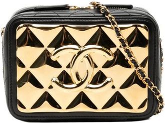 Chanel Sac bandouli&egrave;re matelass&eacute; vintage en cuir dagneau pr&eacute;-poss&eacute;d&eacute; - Femme - Pre-owned - Noir - Taille: ONE Size