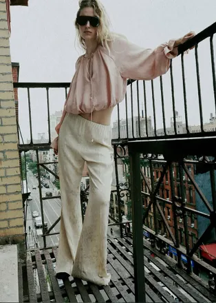 Mango Blouse en lyocell fronc&eacute;e rose clair - Femme - S - MANGO