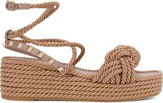 Valentino Garavani Femme, Chaussures, Beige, Taille: 38 EU Sandale &Eacute;l&eacute;gante &agrave; Talon