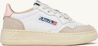 Autry SNEAKERS MEDALIST KIDS LOW AUS WILDLEDER IN WEISS UND CREOLE PINK