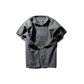 Puebco Gray poncho blanket