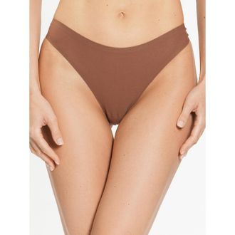 Chantelle Stringtanga Soft Stretch C26490 Braun
