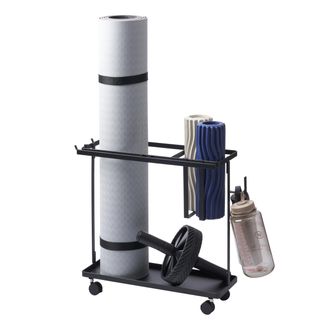 Yamazaki Tableware Home Tower Fitness-Rack mit verstellbarem Halter, Rollen, Haken f&uuml;r Ausr&uuml;stung, Stahl