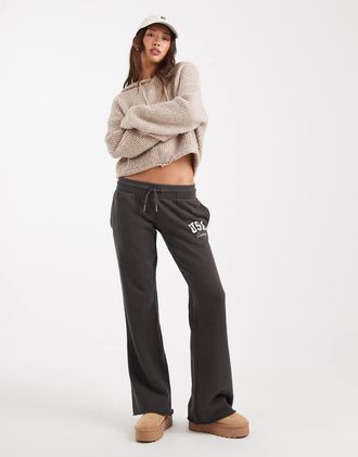 Superdry Athletic Essentials - Pantalon de jogging évasé à taille basse - Anthracite-Gris