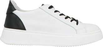 Nila & Nila SCHUHE - Sneakers auf YOOX.COM