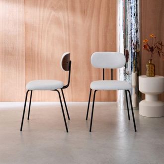 Sweeek 2 chaises d&eacute;cor bois courb&eacute; teint&eacute; noyer et tissu d&eacute;perlant blanc. pieds m&eacute;tal noir mat - L 45 x P 55 x H 80cm - Erin