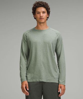 lululemon Metal Vent Tech Langarmshirt e Passform f&uuml;r M&auml;nner - Gr&ouml;&szlig;e 2XL in Jade Grey/Grey Eucalyptus