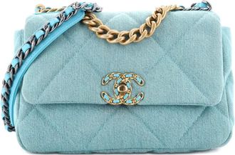 Chanel 19 Flap Bag Quilted Denim Medium shoulder bag - Blau
