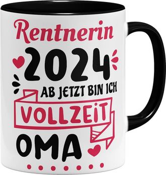 OM3 Oma ist Rentnerin Tasse mit Spruch - Rente 2024 - Vollzeit Großmutter - Renteneintritt Ruhestand | Keramik Becher | 11oz 325ml | Beidseitig Bedruckt |