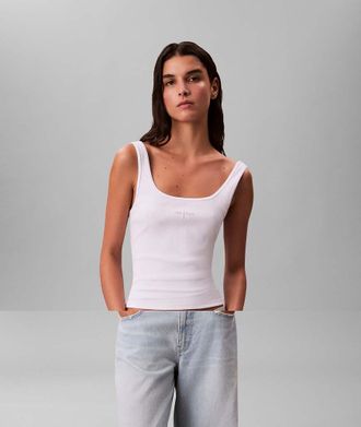 Calvin Klein Jeans Geripptes Tanktop in Wei&szlig; mit Monogramm-Logo