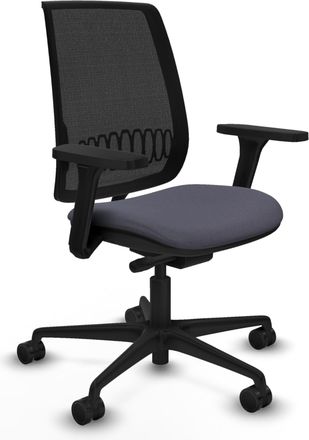 Piqueras y Crespo Stuhl mit 3D-Armen, h&ouml;henverstellbare Lendenwirbelst&uuml;tze, ausgestattet mit Syncro/Traslack und eingespritztem Schaum. Mit Rollen von 65 mm Nylon. Schw