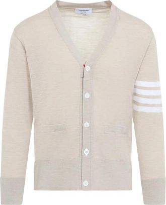 Thom Browne Cardigan classique col V en laine M&eacute;rinos 4-Bar - Homme - Pulls - Beige - Taille: 4XL