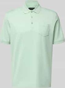 Bugatti Regular Fit Poloshirt mit Brusttasche und Label-Stitching