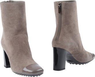 Tod's SCHUHE - Stiefeletten auf YOOX.COM