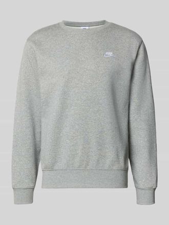 Nike Sweatshirt mit Label-Stitching und Rundhalsausschnitt