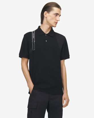 Alexander McQueen Poloshirt mit Gurtdetail - Item 857157QXAAK1000