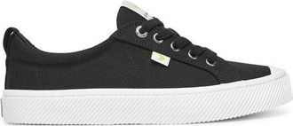 Cariuma Sneakers aus Stoff Oca 100103B01W080 Schwarz