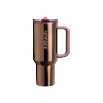 Stanley Quencher ProTour Flip Straw Tumbler, 1,18 Liter, Mesa Rose Kollektion, Ros&eacute;gold Kupferton, Doppelwandige Vakuumisolierung, Recycelter Edelstahl