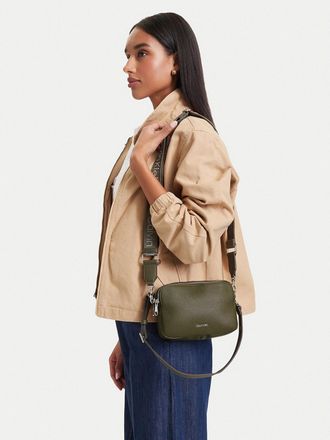 Calvin Klein Handtasche Calvin Klein Webbing 2X Strap Camera Bag LV04F3656G Dunkelgr&uuml;n