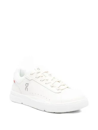 On Roger Advantage Sneaker - White