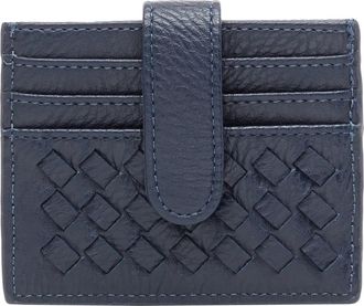 Usha Etui