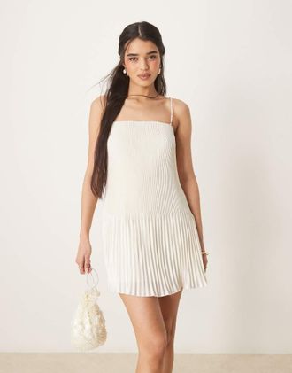 Abercrombie & Fitch Strukturiertes Minikleid in Wei&szlig; mit eckigem Ausschnitt