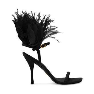 Stuart Weitzman Plume 100 Feder Sandale - - Shoes - Damen - Schwarzk - 35 EU