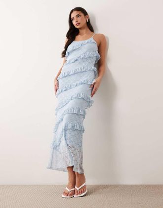 Vero Moda Gestuftes Maxi-Tr&auml;gerkleid in zartem Blau mit R&uuml;schenbesatz