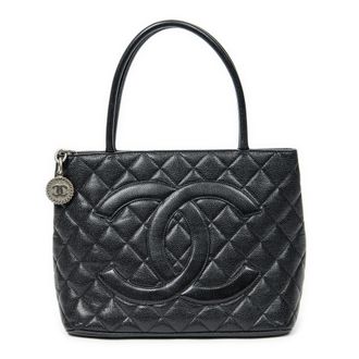 Chanel Crossbody Bags - Timeless Medallion Tote - Gr. unisize - in Schwarz - f&uuml;r Damen