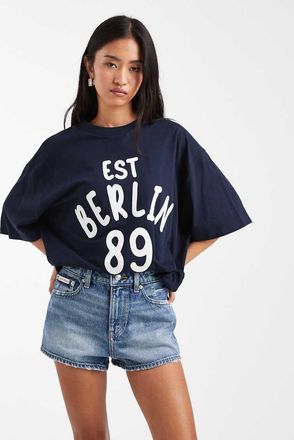 Calvin Klein Jeans Short court en jean - D&eacute;lavage fonc&eacute; effet vieilli-Bleu marine
