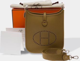 Herm&egrave;s Evelyne 16 TPM Amazone Crossbody Bag - Khaki Beige