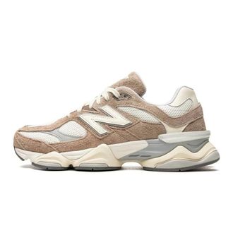 New Balance Homme, Chaussures, Beige, Taille: 41 1/2 EU Driftwood Retro-Runner Baskets