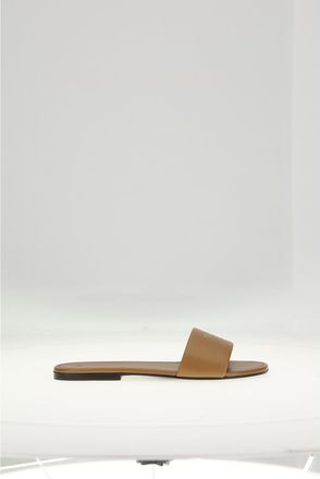 Celine Womens Mule Easy 05 Sahara Upper: Lambskin Sandal