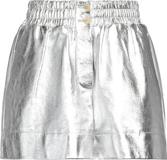 Loewe HOSEN & R&Ouml;CKE - Shorts & Bermudashorts auf YOOX.COM