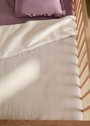 Mango Couverture pour enfant gaze r&eacute;versible gris clair/pastel - Home - 70X100cm - MANGO HOME