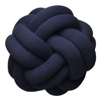 Design House Stockholm Coussin Knot - Bleu - Acrylique - Designer Ragnheiður Osp Sigurðardóttir