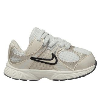 Nike V5 Runner JR - Sneakers - Kinder
