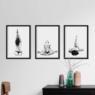 Nacnic Set erotische Poster. Positionen Bl&auml;tter mit sinnlichen Bildern des weiblichen K&ouml;rpers gezogen. Innendekoration mit erotischen Illustrationen. A3